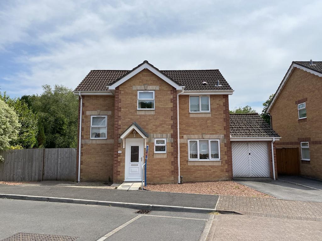 Drumfields, Cadoxton, Neath, Neath... 3 bed detached house - £275,000