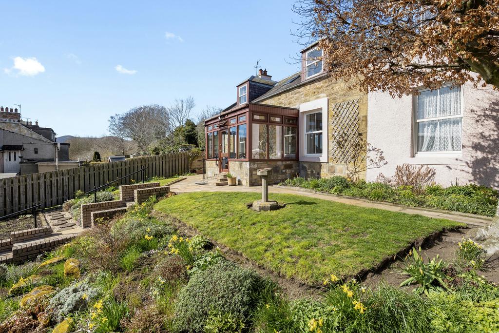 Braehead Cottage 11, Imrie Place, Penicuik, EH26 8HY 3 bed detached ...