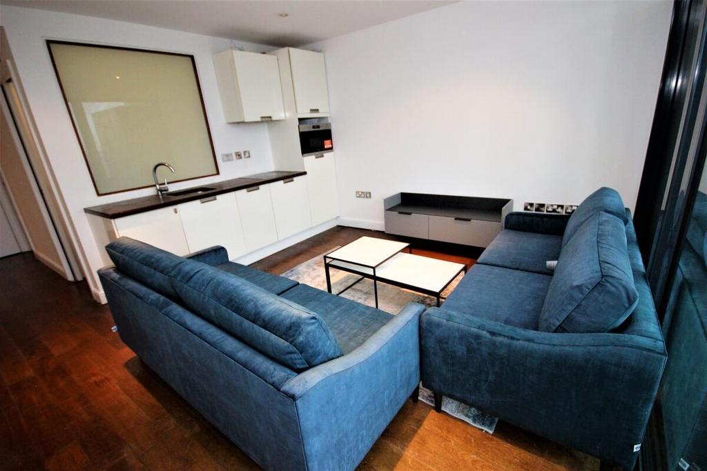 301 Deansgate Manchester M3 2 bed apartment - £1,500 pcm (£346 pw)