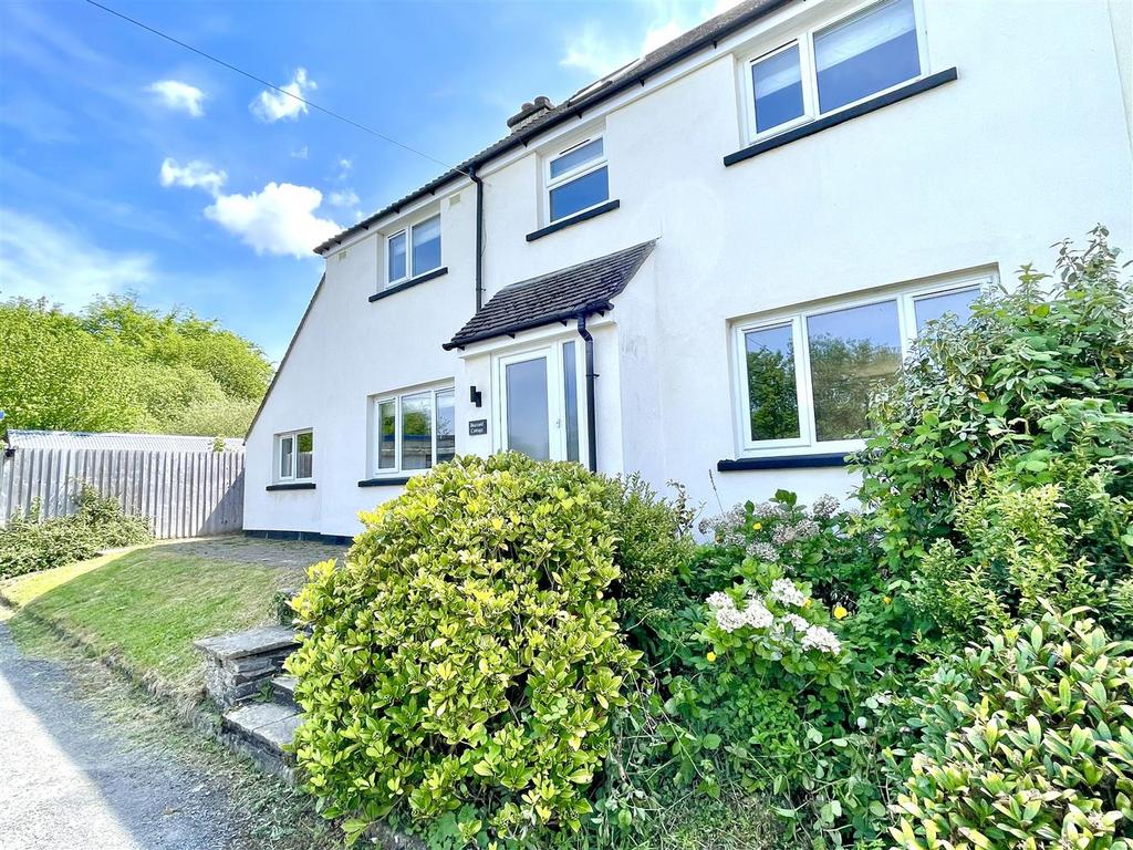 Bratton Fleming, Barnstaple 3 bed semi-detached house - £399,950