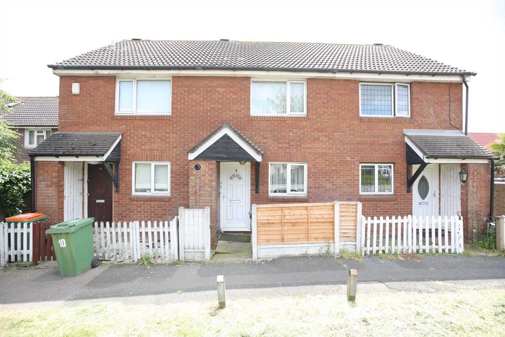 Hickman Close, West Beckton, E16 2 bed terraced house - £360,000