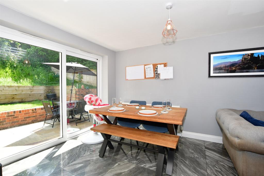 Worsley Drive, Wroxall, Ventnor, Isle of Wight 4 bed detached house for ...