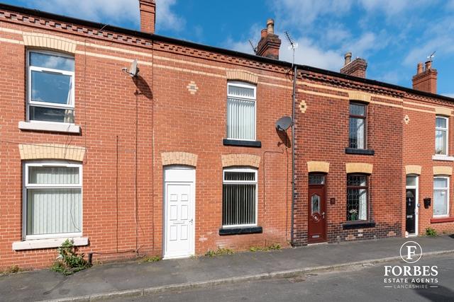 Fielden Street, Chorley PR6 2 bed terraced house for sale - £100,000