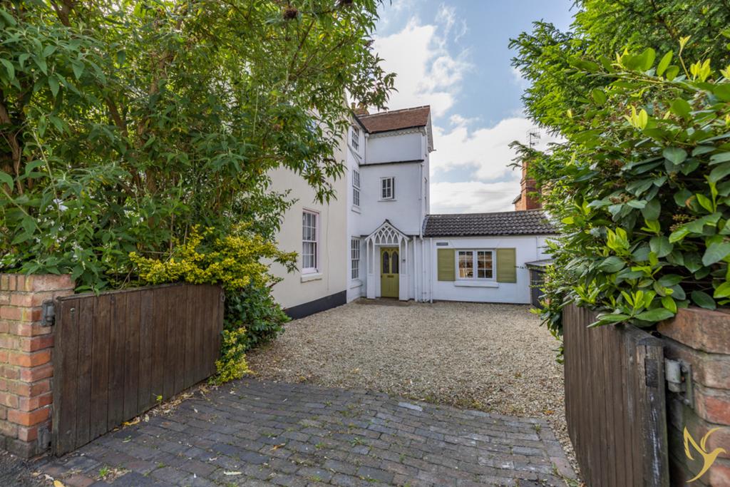 Worcester WR5 2 bed property - £335,000