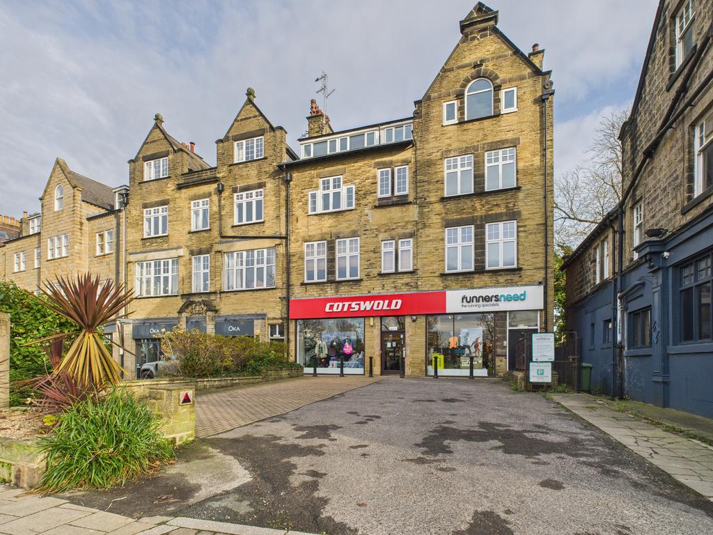 West Park, Harrogate, HG1 2 bed flat - £1,050 pcm (£242 pw)