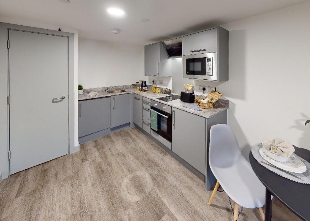 4 Roscoe St, Liverpool L1 1 bed apartment for sale - £159,950