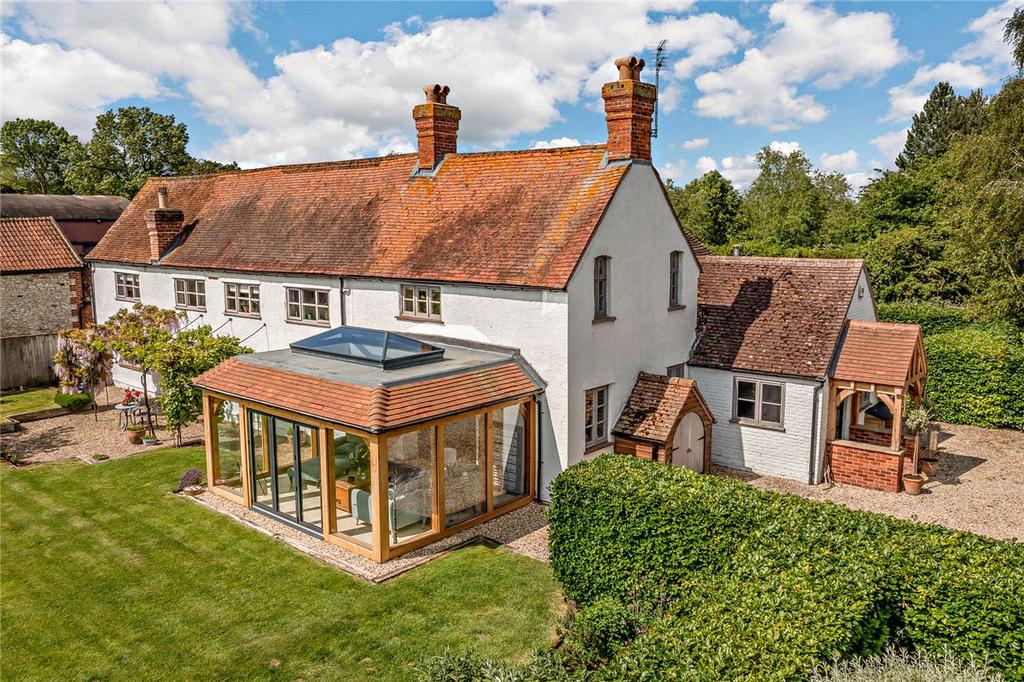Westcot Lane, Sparsholt, Wantage, Oxfordshire, OX12 5 bed detached ...