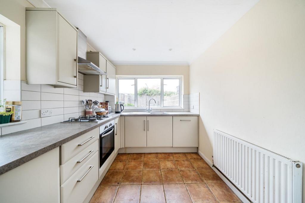 Wells House Road, Acton 3 bed end of terrace house - £610,000