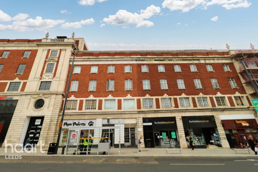 The Headrow, Leeds. LS1 1 bed apartment for sale - £100,000