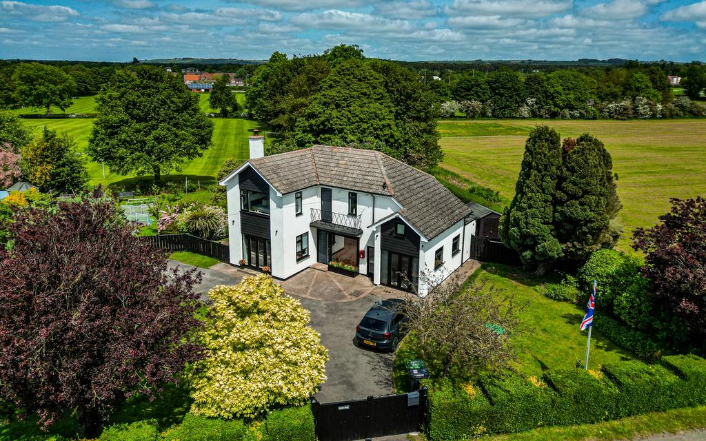 Legsby Road, Market Rasen, LN8 4 bed detached house for sale - £460,000