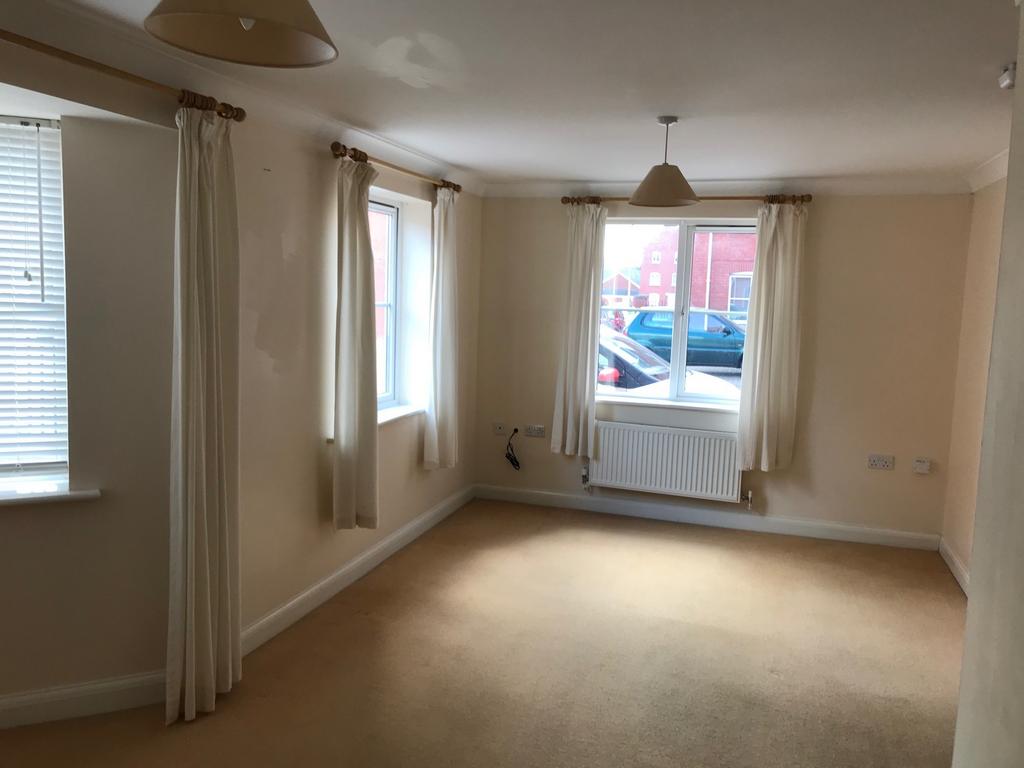 Medley Court Exeter Ex4 2 Bed Flat To Rent £895 Pcm £207 Pw