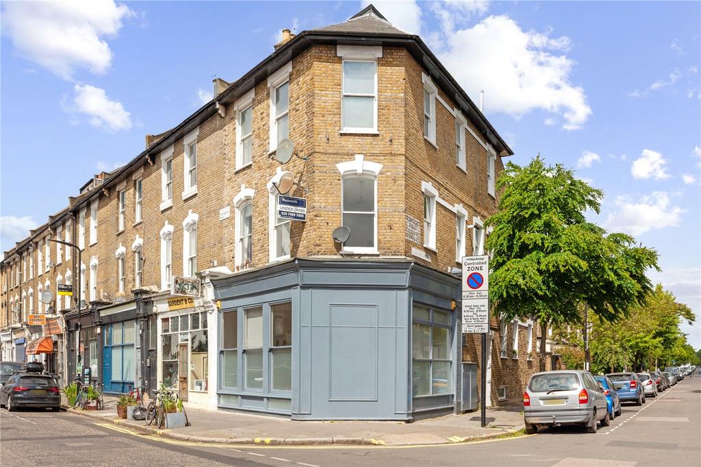 Mountgrove Road, London, N5 2 bed apartment for sale - £500,000