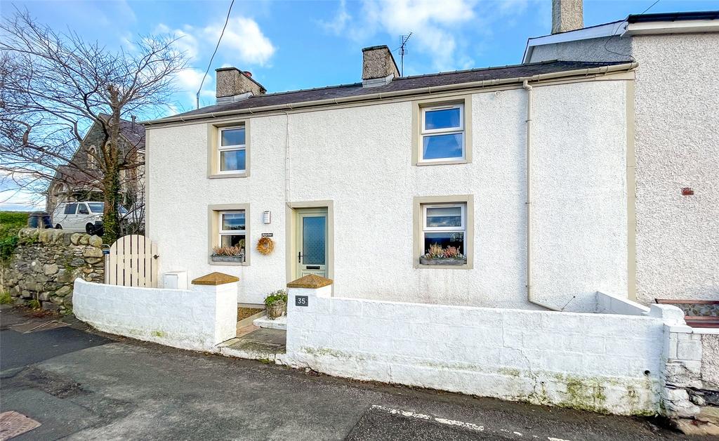 Ffordd Llanllechid, Llanllechid... 3 bed semi-detached house - £260,000