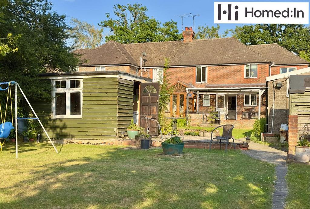 Five Oaks Road Slinfold Horsham 3 Bed Semi Detached House For Sale