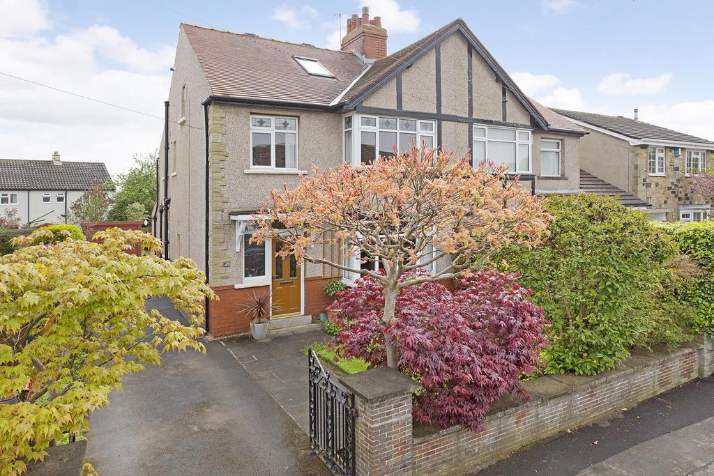 Lawn Avenue, Burley in Wharfedale LS29 4 bed semi-detached house for ...