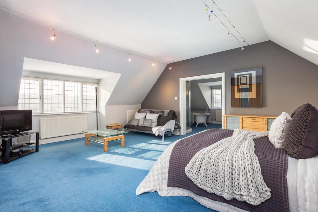 Hardings Lane, Ilkley LS29 7 bed detached house - £2,800,000