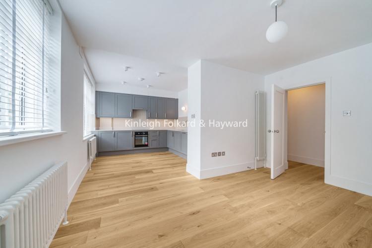Liverpool Grove Walworth SE17 2 bed flat - £2,000 pcm (£462 pw)