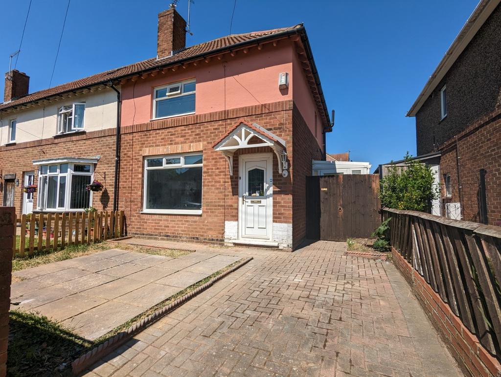 Cherry Road, Kettering, NN16 2 bed semi-detached house - £895 pcm (£207 pw)