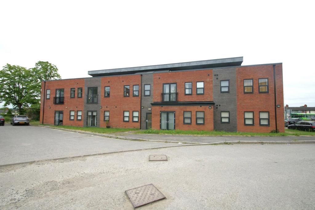 Ash Tree Garth, Leeds, West... 2 bed flat - £900 pcm (£208 pw)