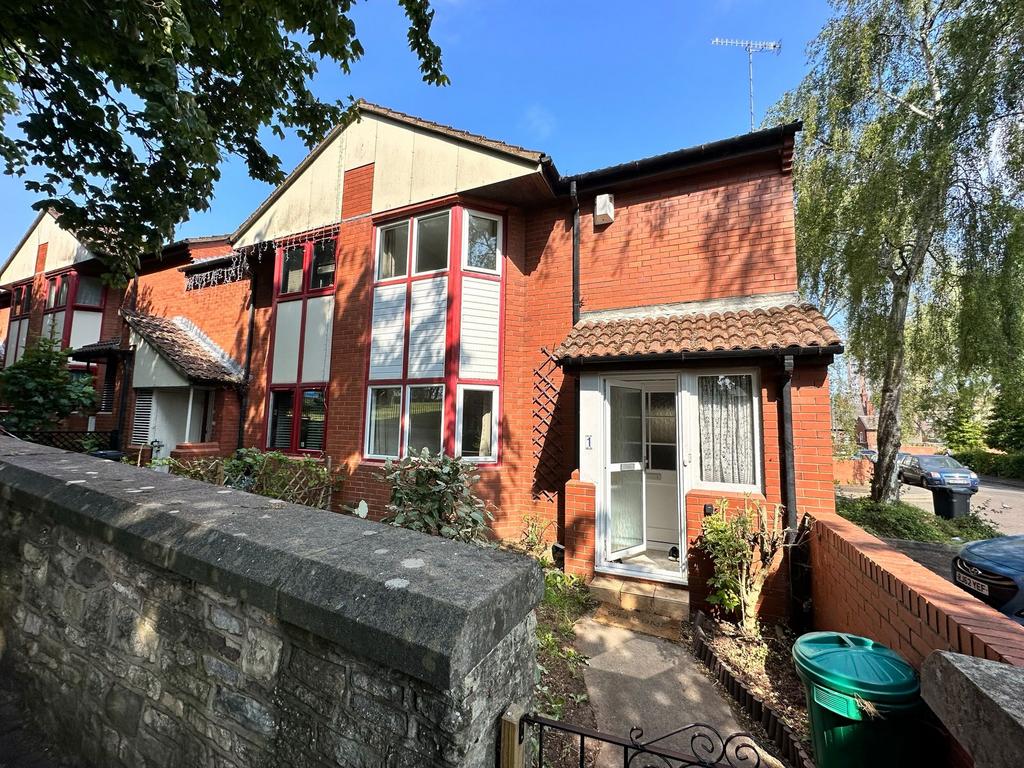 Church Lane, Bedminster, BS3 2 bed end of terrace house - £1,600 pcm (£ ...