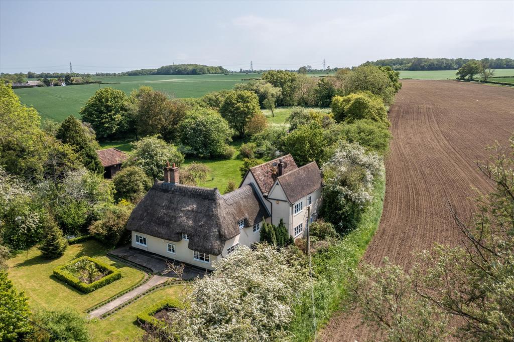 Thaxted Road Debden Saffron Walden Essex Cb11 5 Bed Detached House