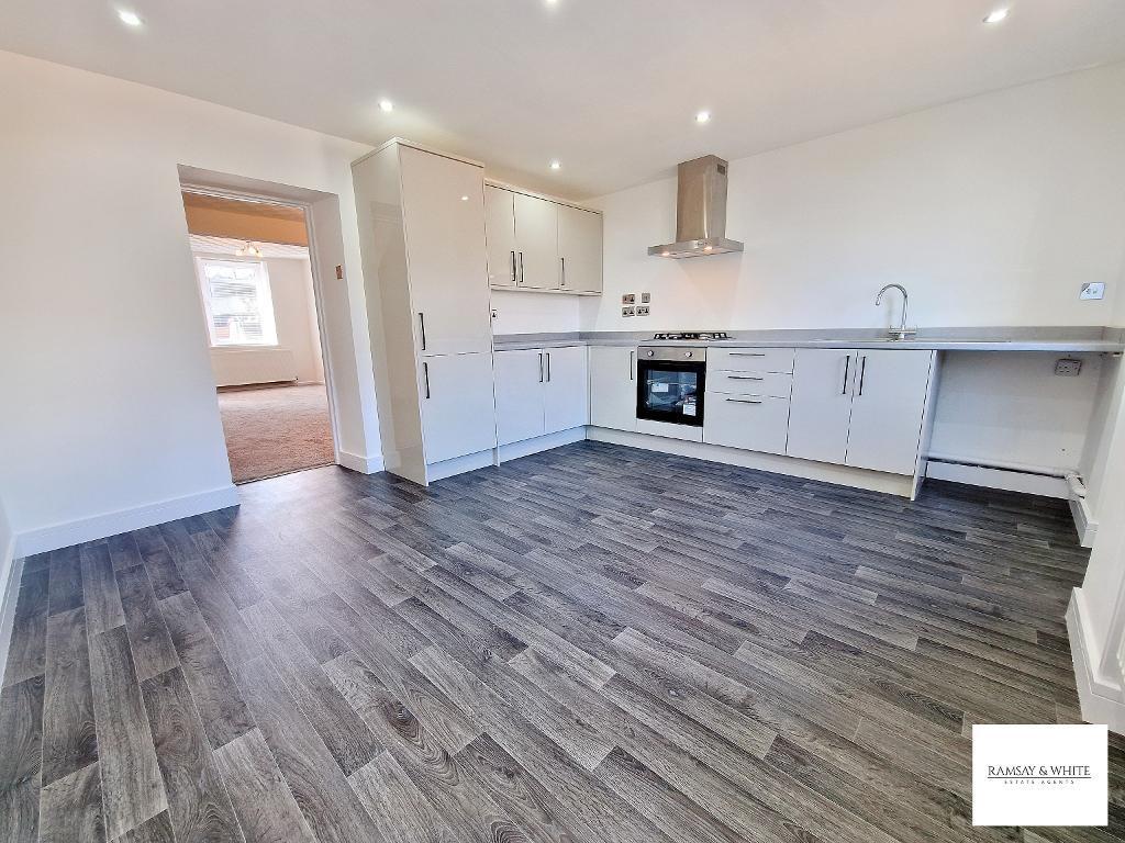 Allen Street, Mountain Ash, CF45 4BB 2 bed end of terrace house - £115,000