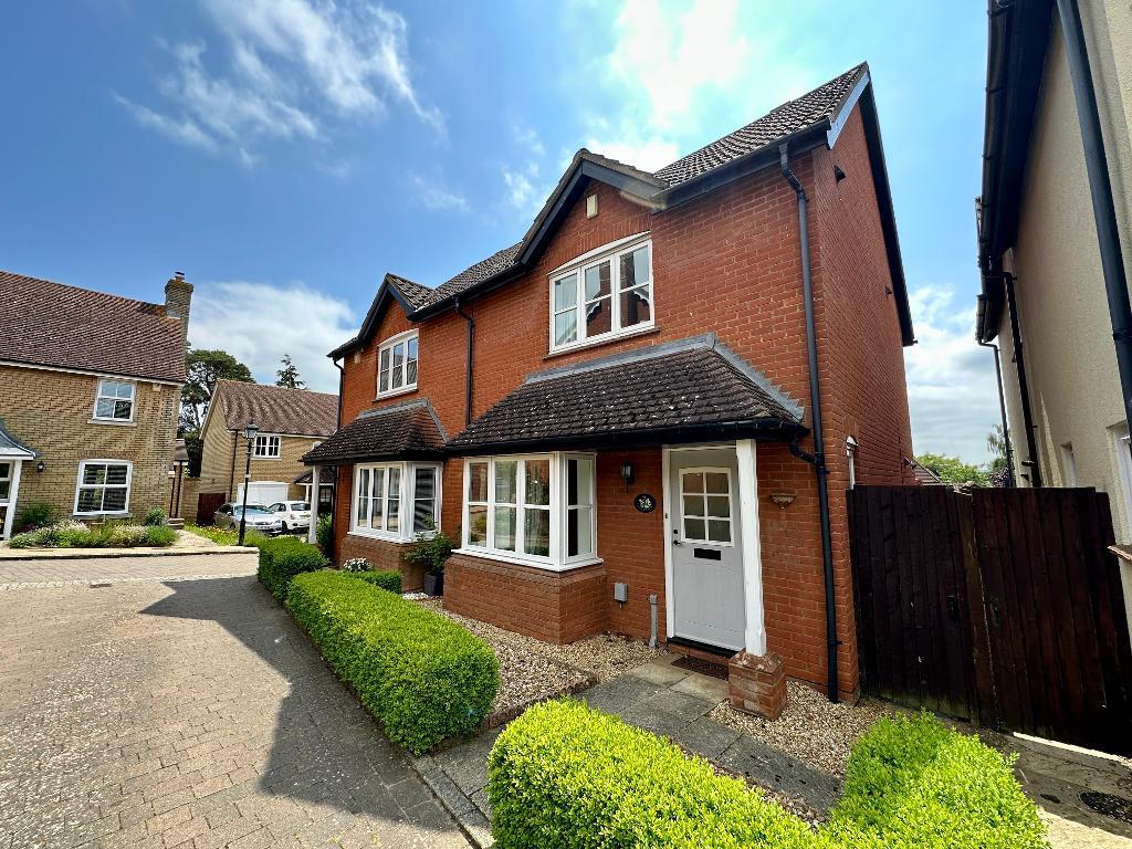 The Beeches, Silsoe, Bedfordshire, MK45 4FD 3 bed semi-detached house ...