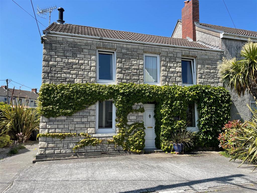 Pencoed Road, Burry Port 2 bed semi-detached house - £215,000