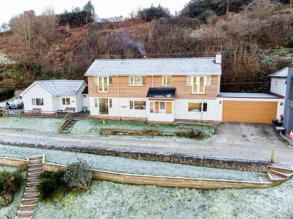 Ballingham Hill, Ballingham, Hereford 4 bed detached house - £585,000