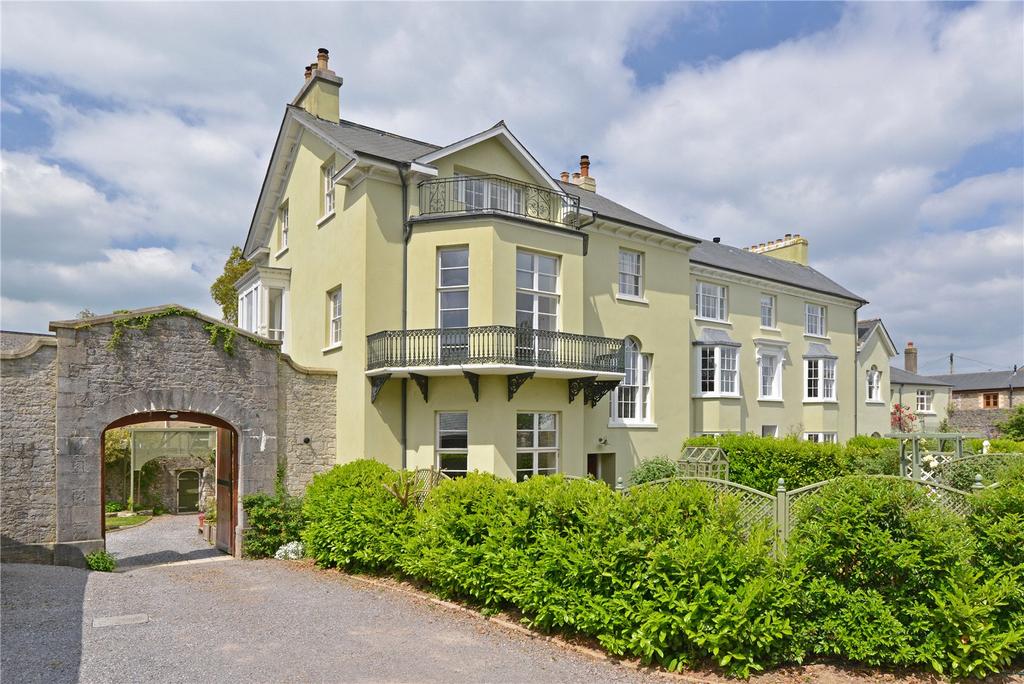 Sycamore Way, Chudleigh, Newton Abbot, Devon, TQ13 4 bed semi-detached ...