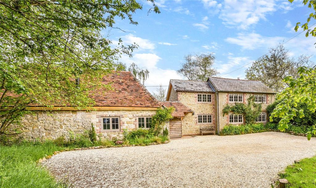 Westlands Copse Road, River Common, Tillington, West Sussex, GU28 3 bed ...
