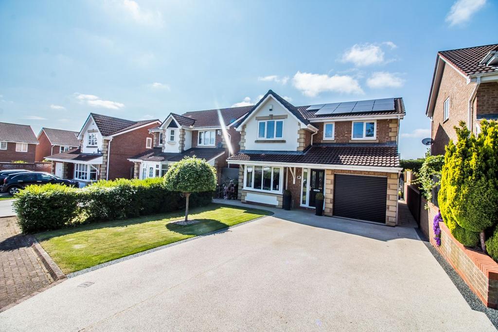 Tilbury Close, Philadelphia, Houghton... 4 bed detached house - £275,000