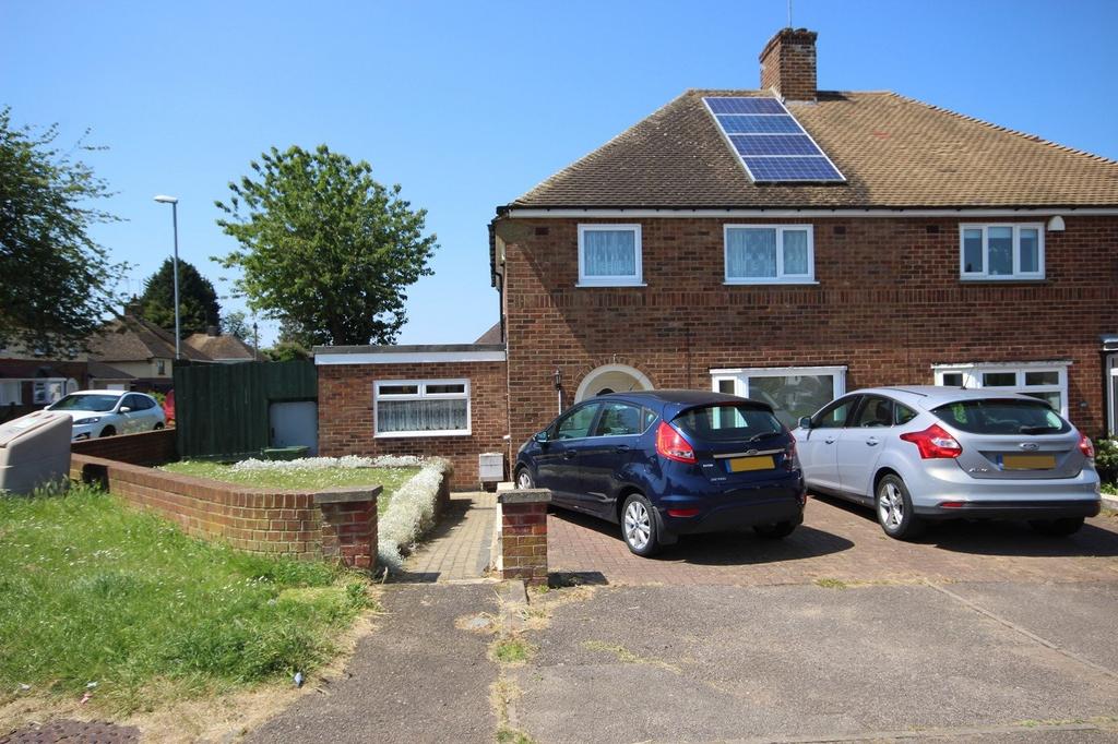 Princess Way, Wellingborough... 3 bed semi-detached house - £275,000