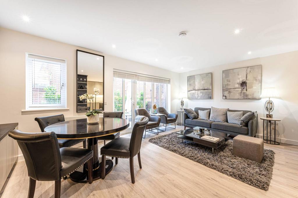 Hampstead, Hampstead, London, NW3 2 bed flat - £6,500 pcm (£1,500 pw)