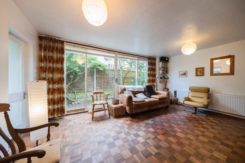 Crossfields, Tarvin 3 bed semi-detached bungalow for sale - £285,000