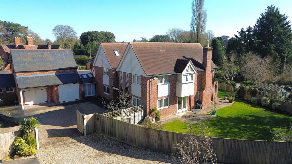 Plough Lane, Shiplake Cross... 5 bed detached house for sale - £1,475,000