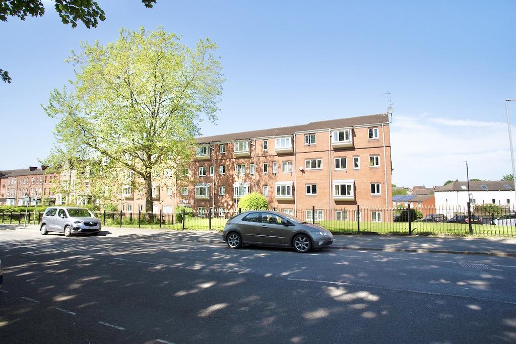 Rosebank House, Leeds, United... 1 bed flat - £800 pcm (£185 pw)