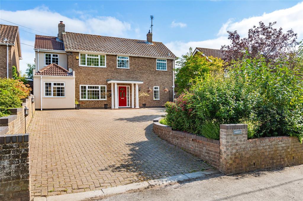 Church Road, West Hanningfield... 4 bed detached house for sale - £880,000