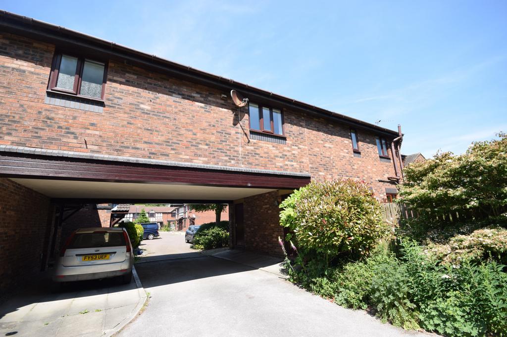 Kielder Court, Lytham St. Annes... 1 bed flat - £119,995
