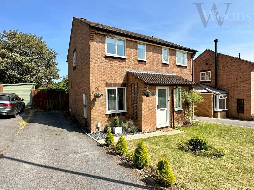 Chestnut Drive, Kingsteignton, Newton Abbot 2 bed semi-detached house ...
