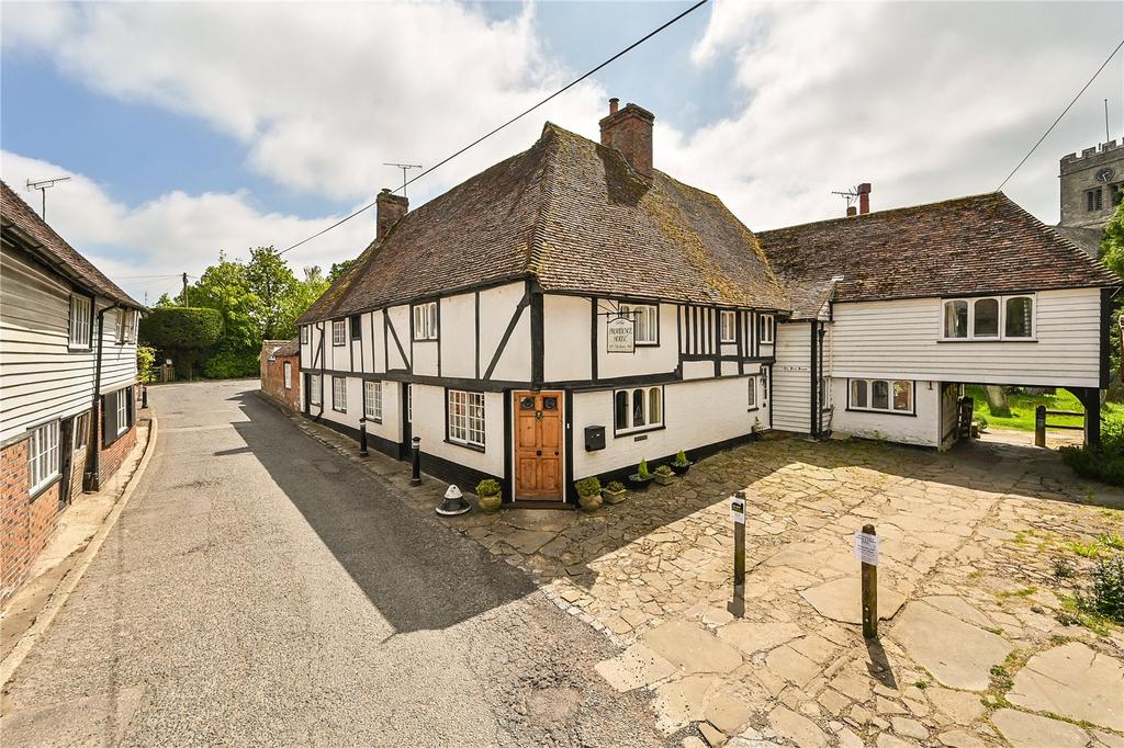 The Street, Smarden, Ashford, Kent, TN27 4 bed link detached house for ...