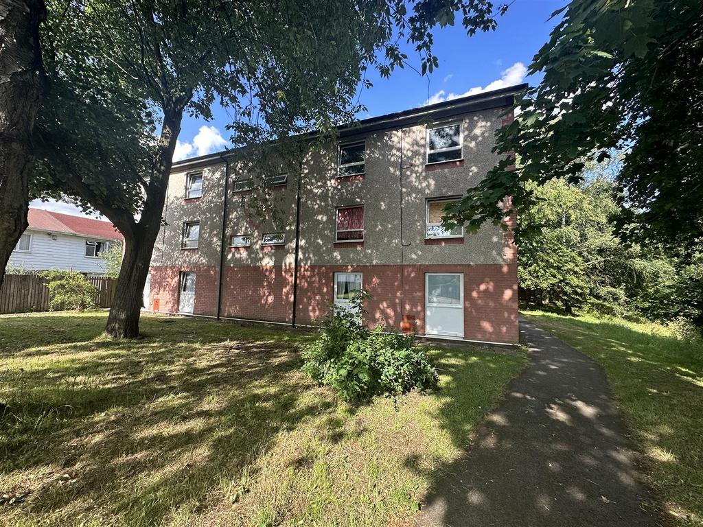 Wilmington Gardens, Nottingham 2 bed apartment - £90,000