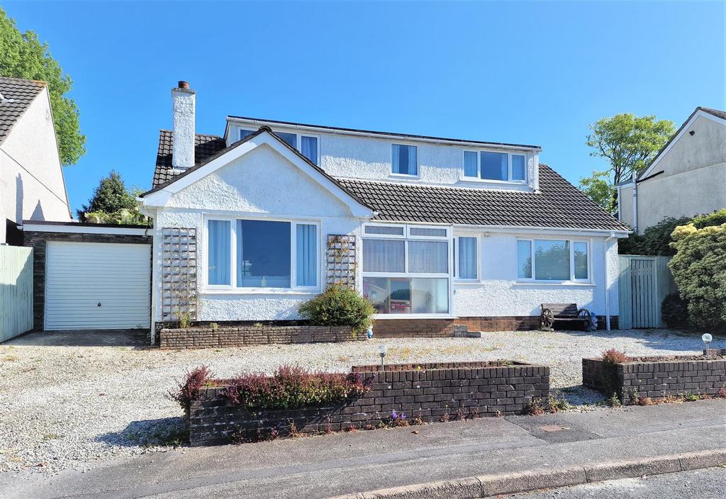 Redmoor Close, Tavistock 3 bed detached bungalow for sale - £450,000
