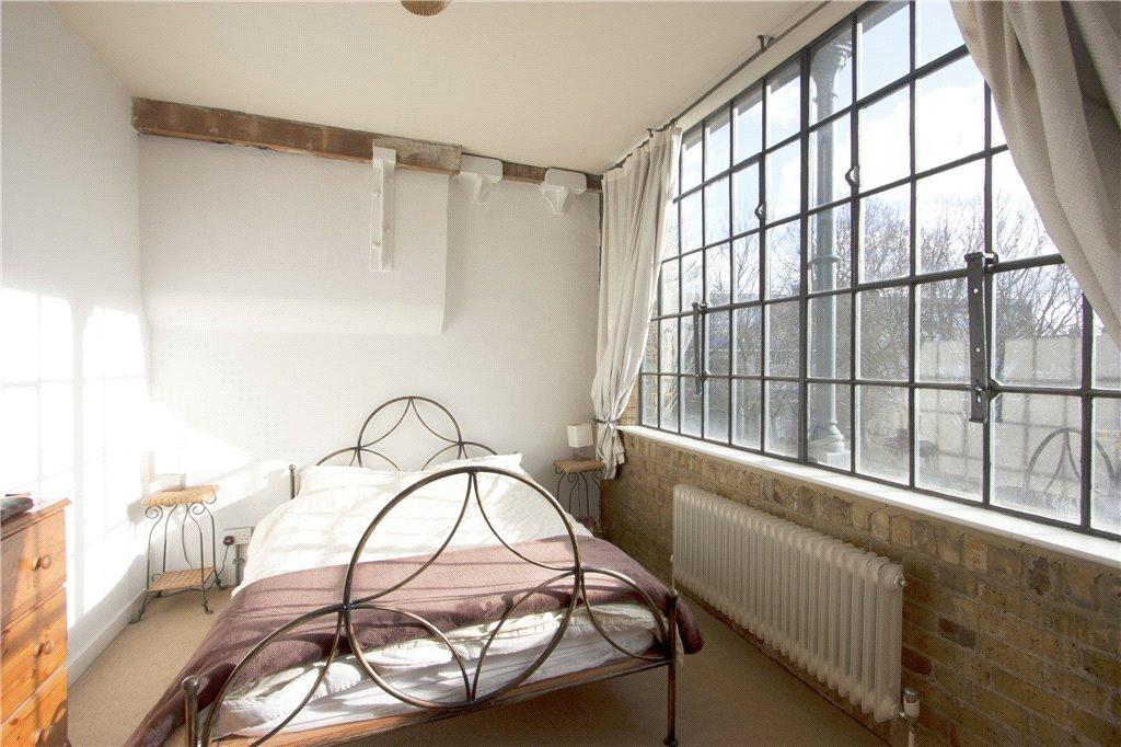 Tanners Yard, 239 Long Lane, London, SE1 Studio - £1,500 pcm (£346 pw)