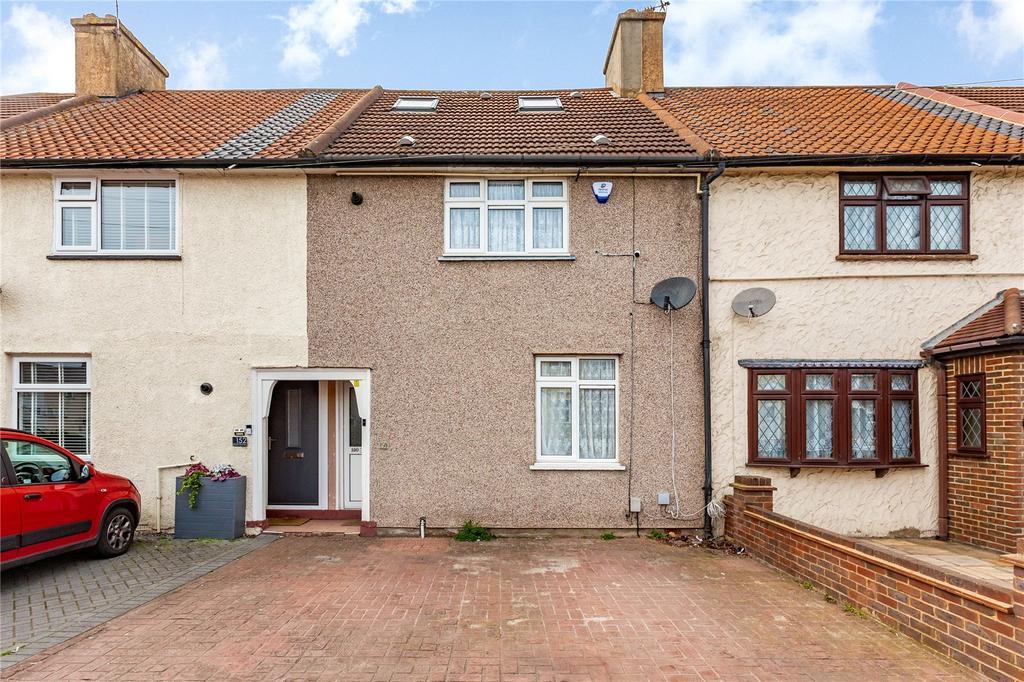 Bennetts Castle Lane Dagenham Rm8 3 Bed Terraced House £425 000
