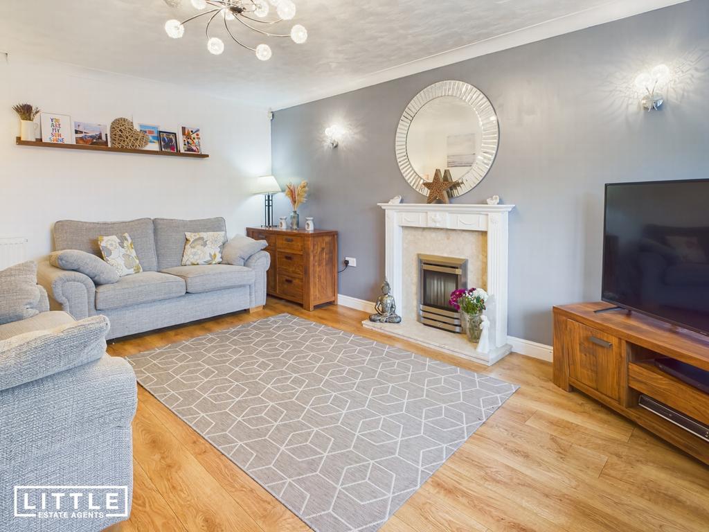 Orchid Way, St. Helens, WA9 4 bed detached house - £333,000