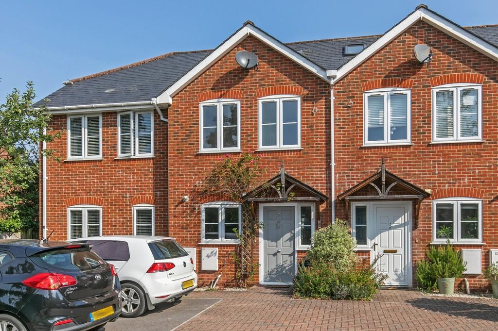 Spring Lane, Colden Common... 3 bed terraced house - £399,000