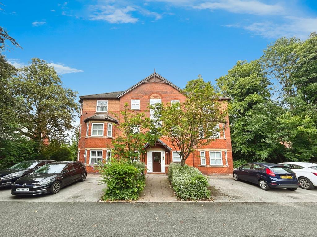 Brigadier Close, Manchester, M20 2 bed flat - £1,160 pcm (£268 pw)