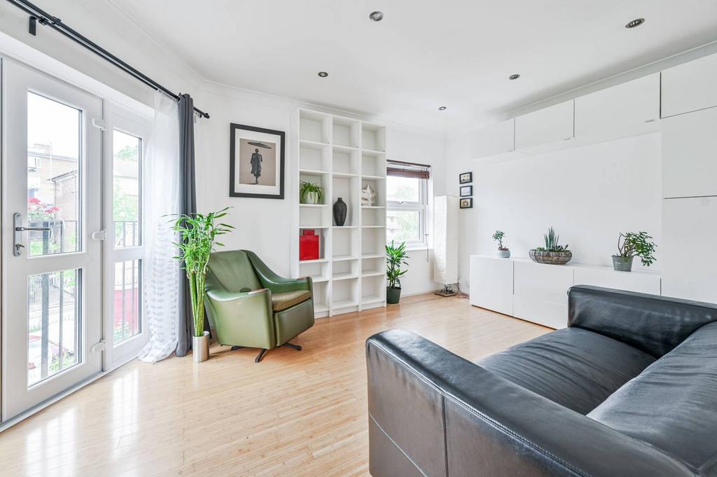 Stepney Way, Whitechapel, London, E1 1 bed flat - £3,250 pcm (£750 pw)