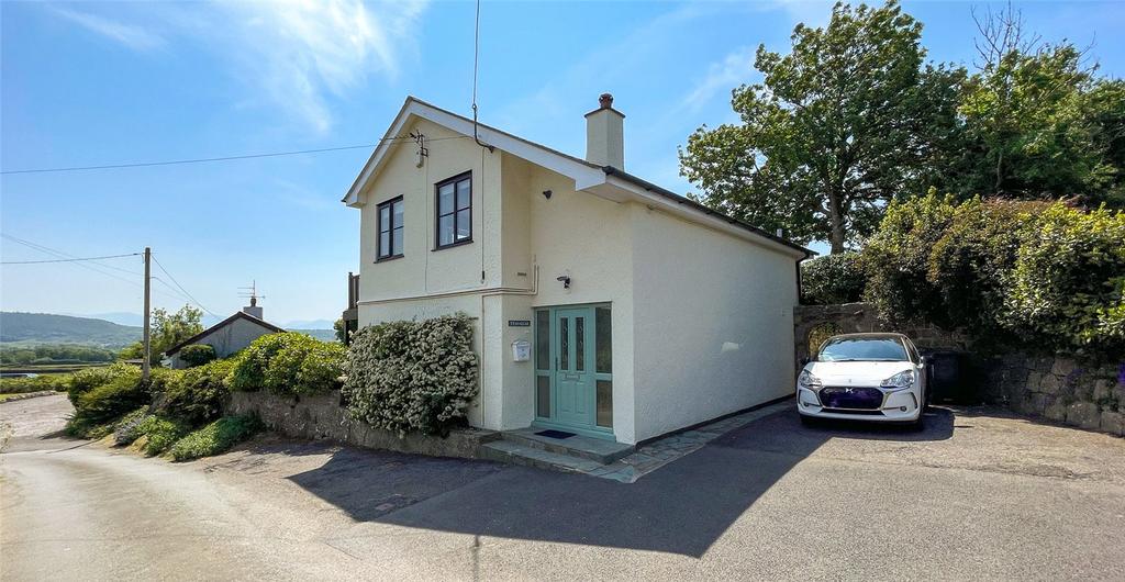 Llanbedrgoch, Isle of Anglesey, LL76 2 bed detached house for sale - £ ...